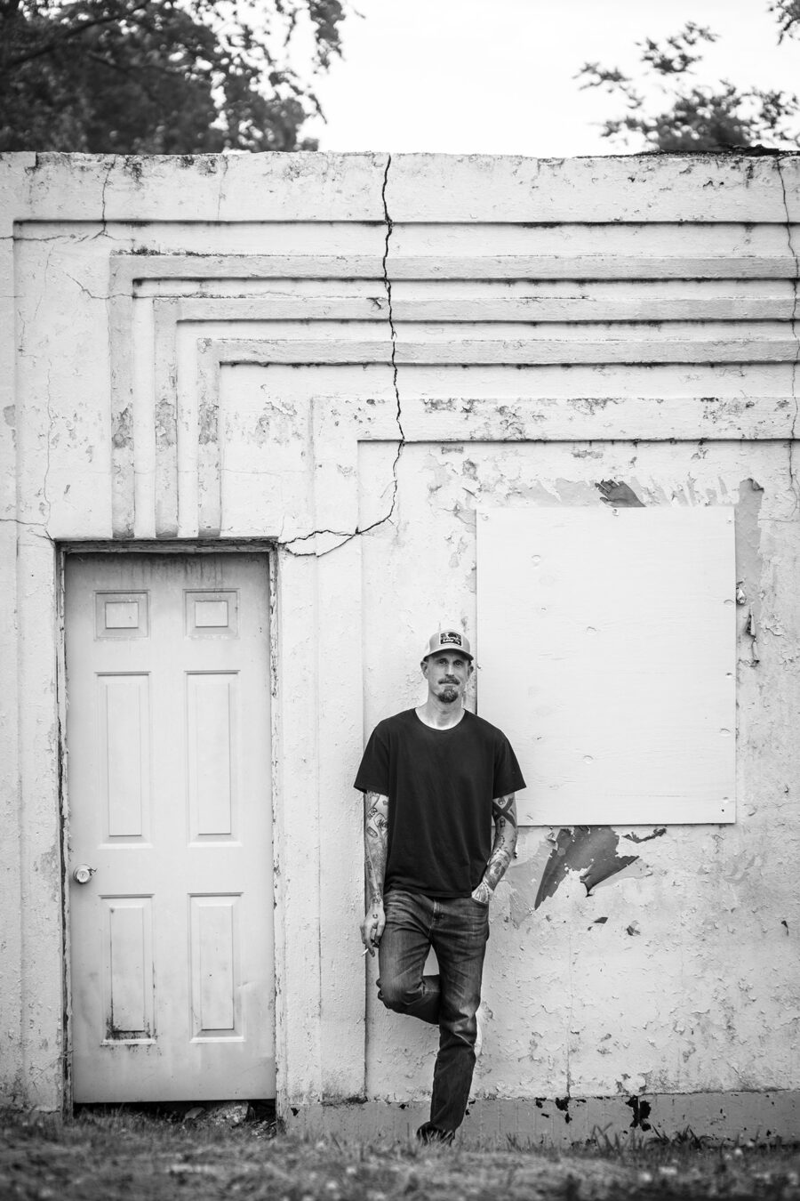 Dolly Parton’s Nephew Sabyn Gets Creative with a Classic in Pulsating ...